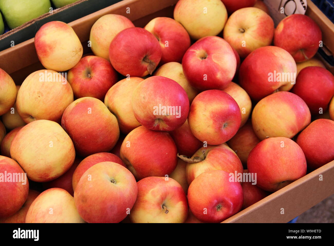 Colorful apples as a background Stock Photo - Alamy