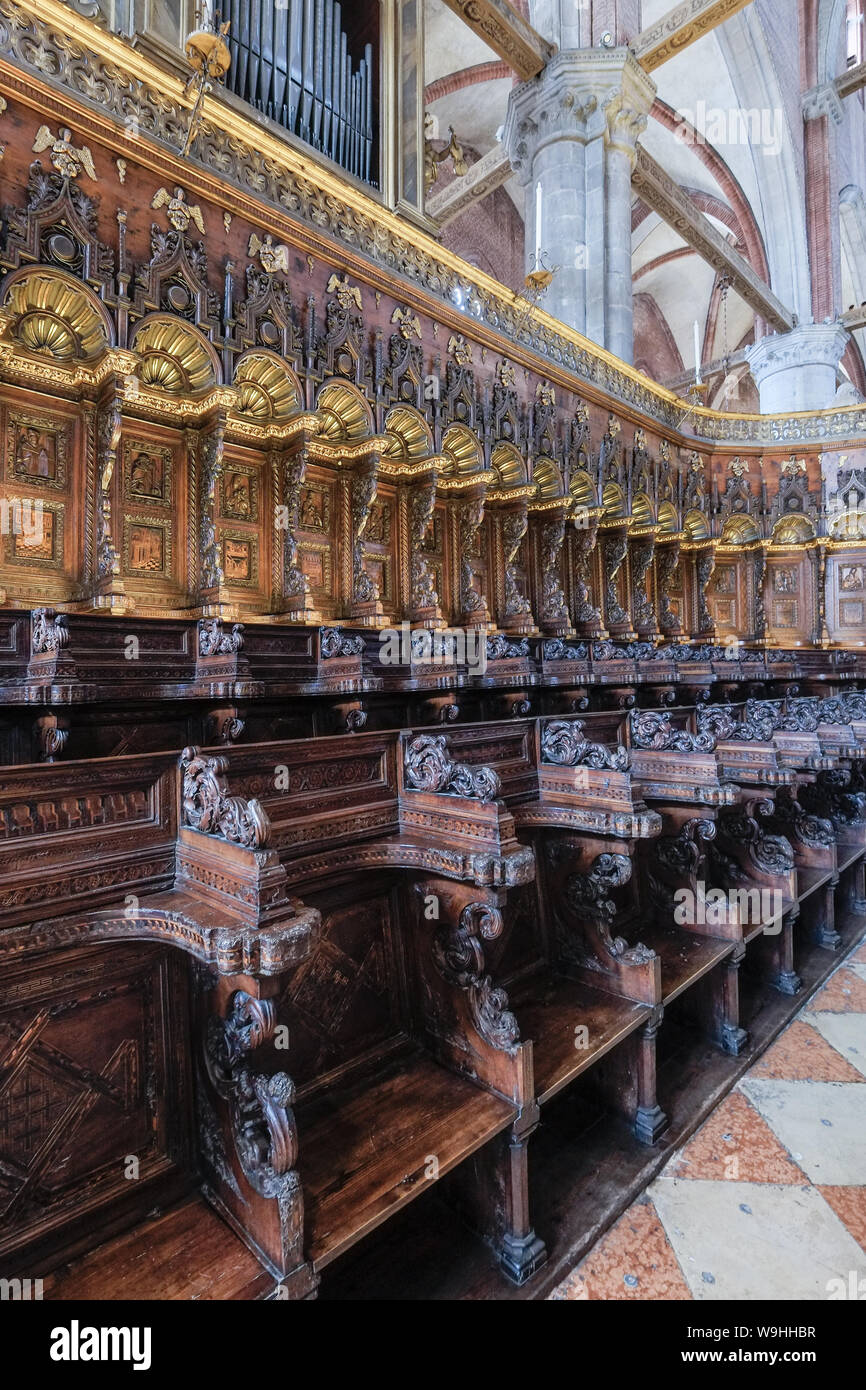 Santa Maria Gloriosa dei Frari, Venice Stock Photo - Alamy