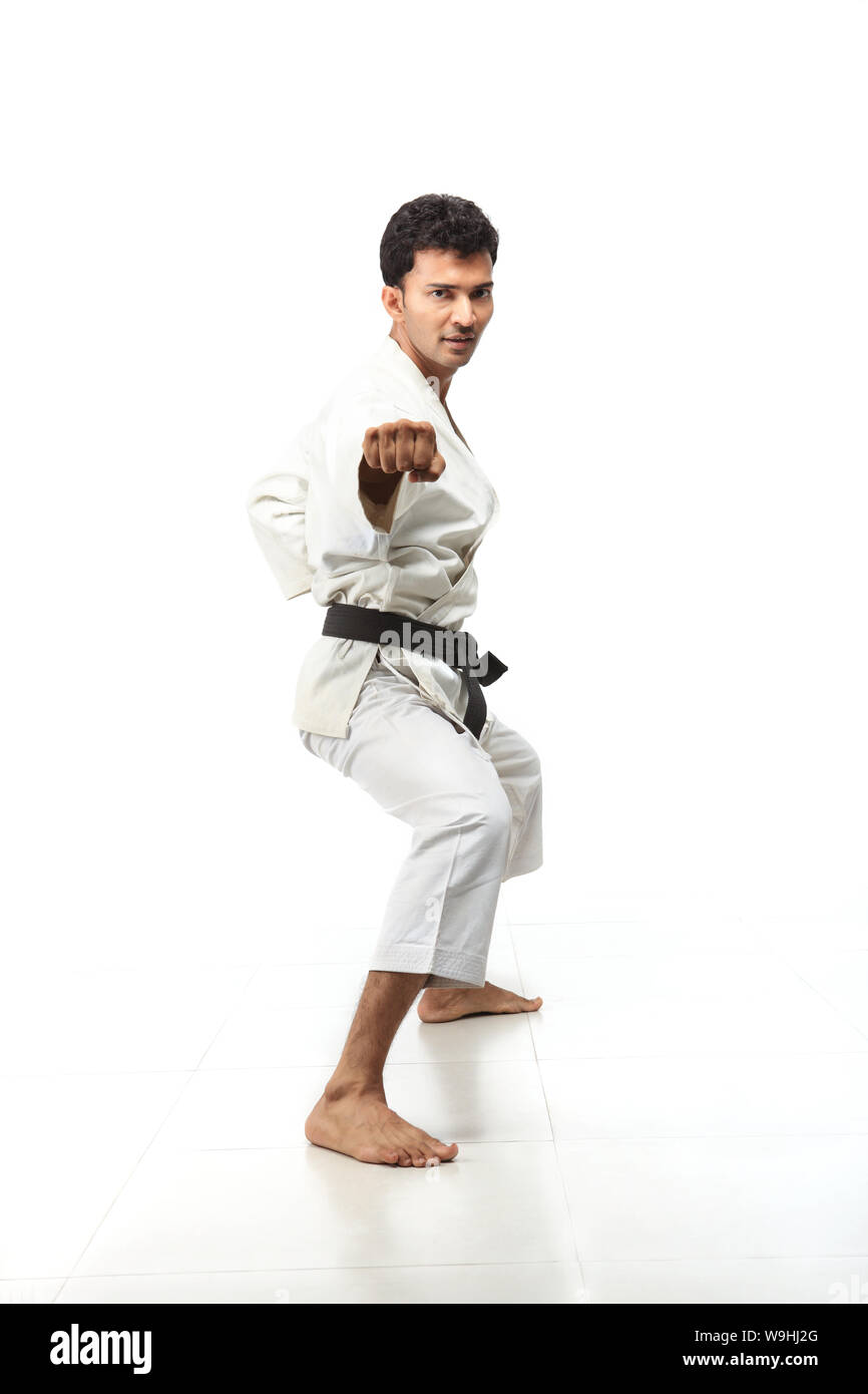 Young man judo stance Stock Photo - Alamy