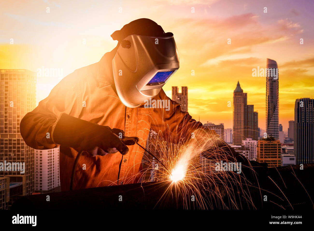 Portrait of welder welding welder hi-res stock photography and images ...