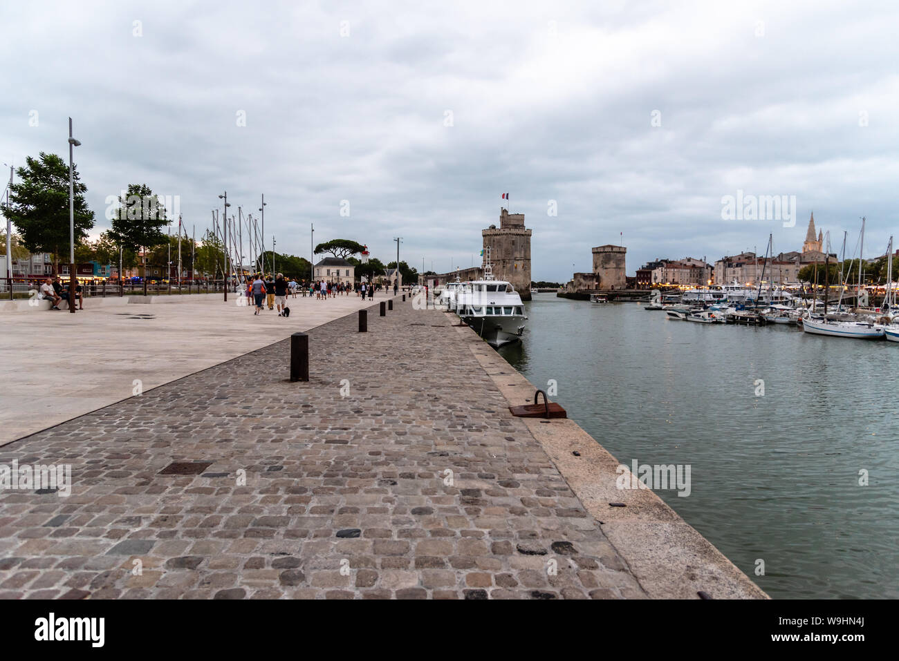 La rochelle architecture hi-res stock photography and images - Alamy