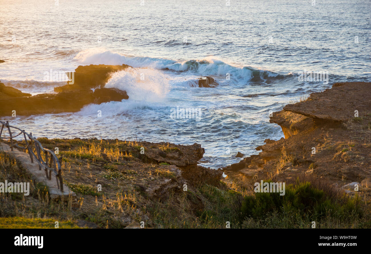 Irish sunset wave waves hi-res stock photography and images - Alamy
