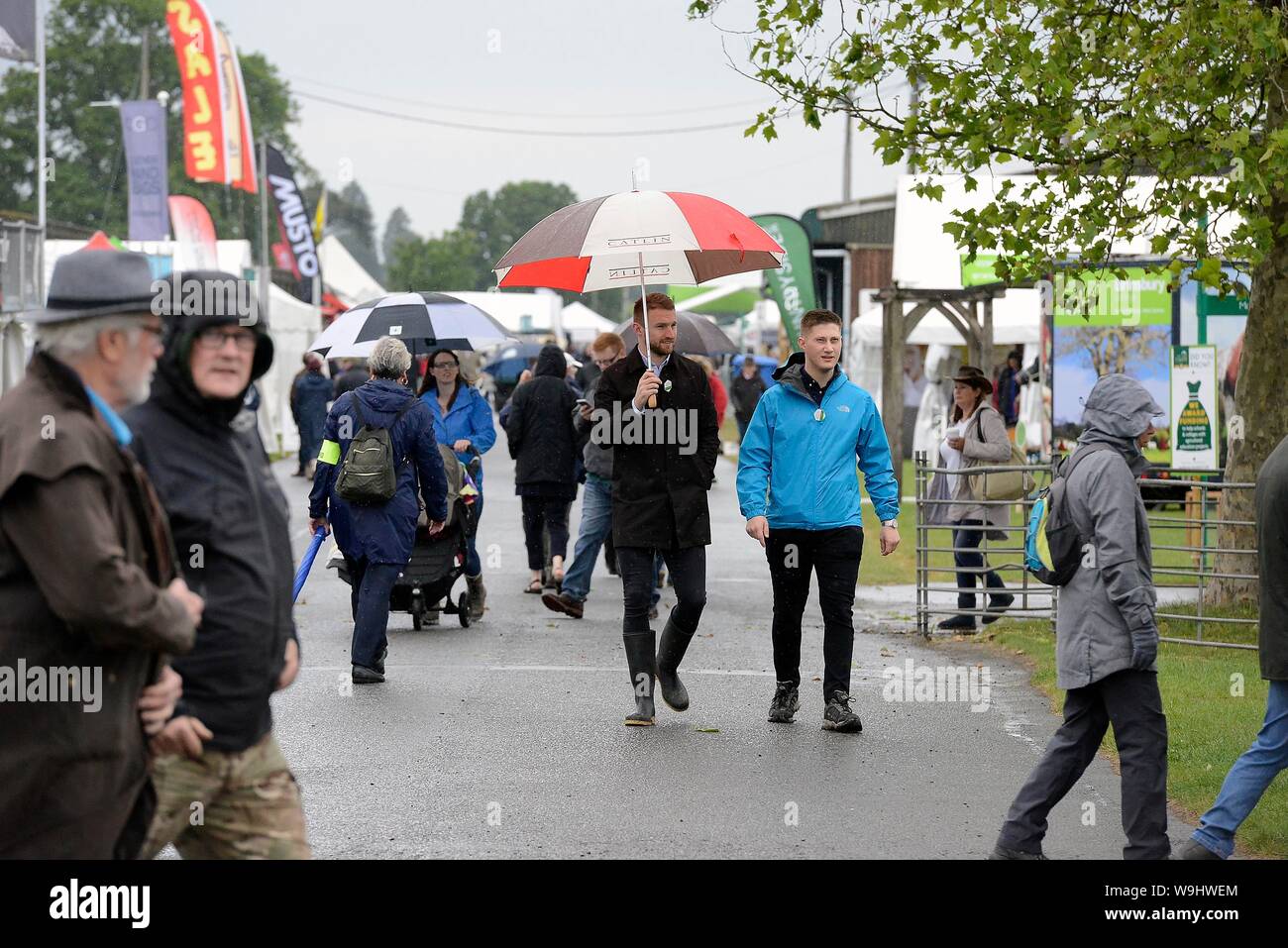 South of England Show 2019 Day 2 Crowds braved the rain at the ...