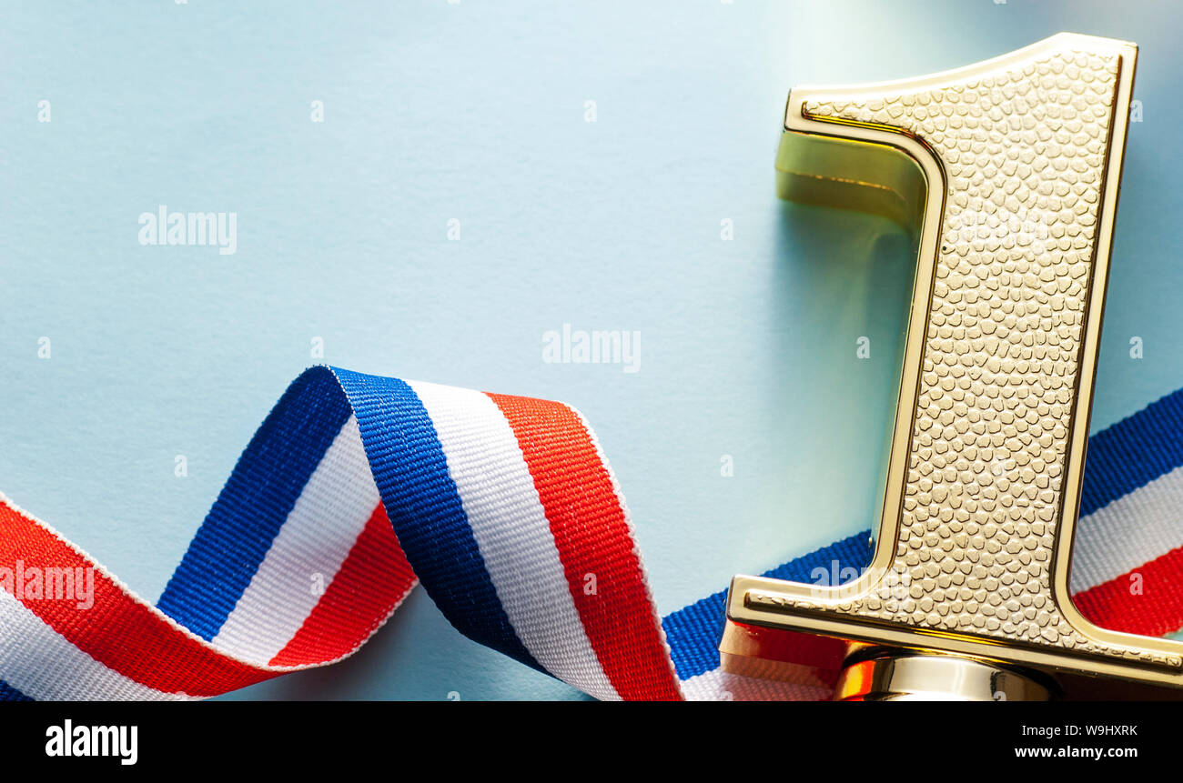 Gold winners trophy hi-res stock photography and images - Alamy