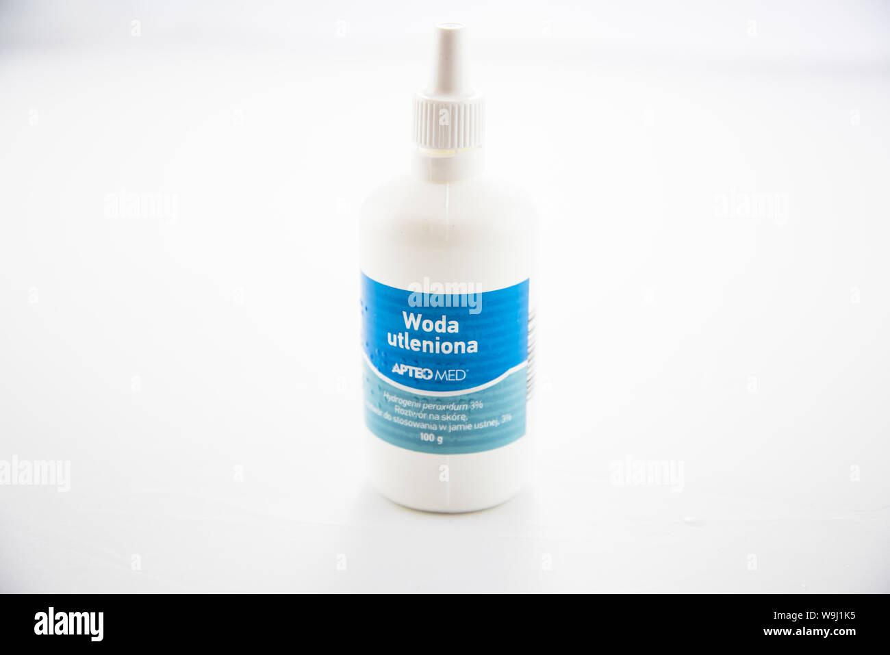 Hydrogen peroxide bottle hi-res stock photography and images - Alamy
