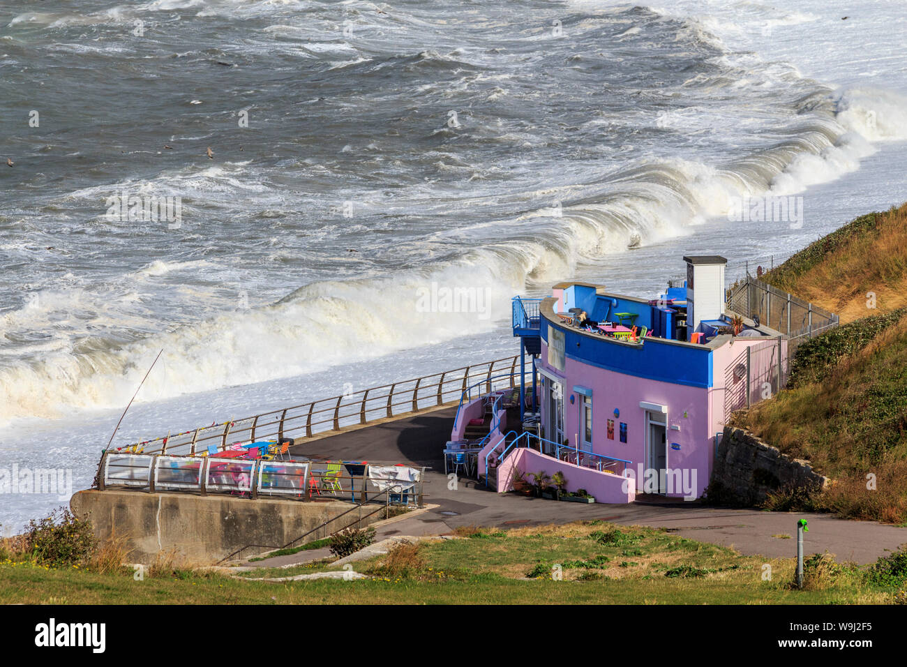Chesil beach storm hi-res stock photography and images - Alamy