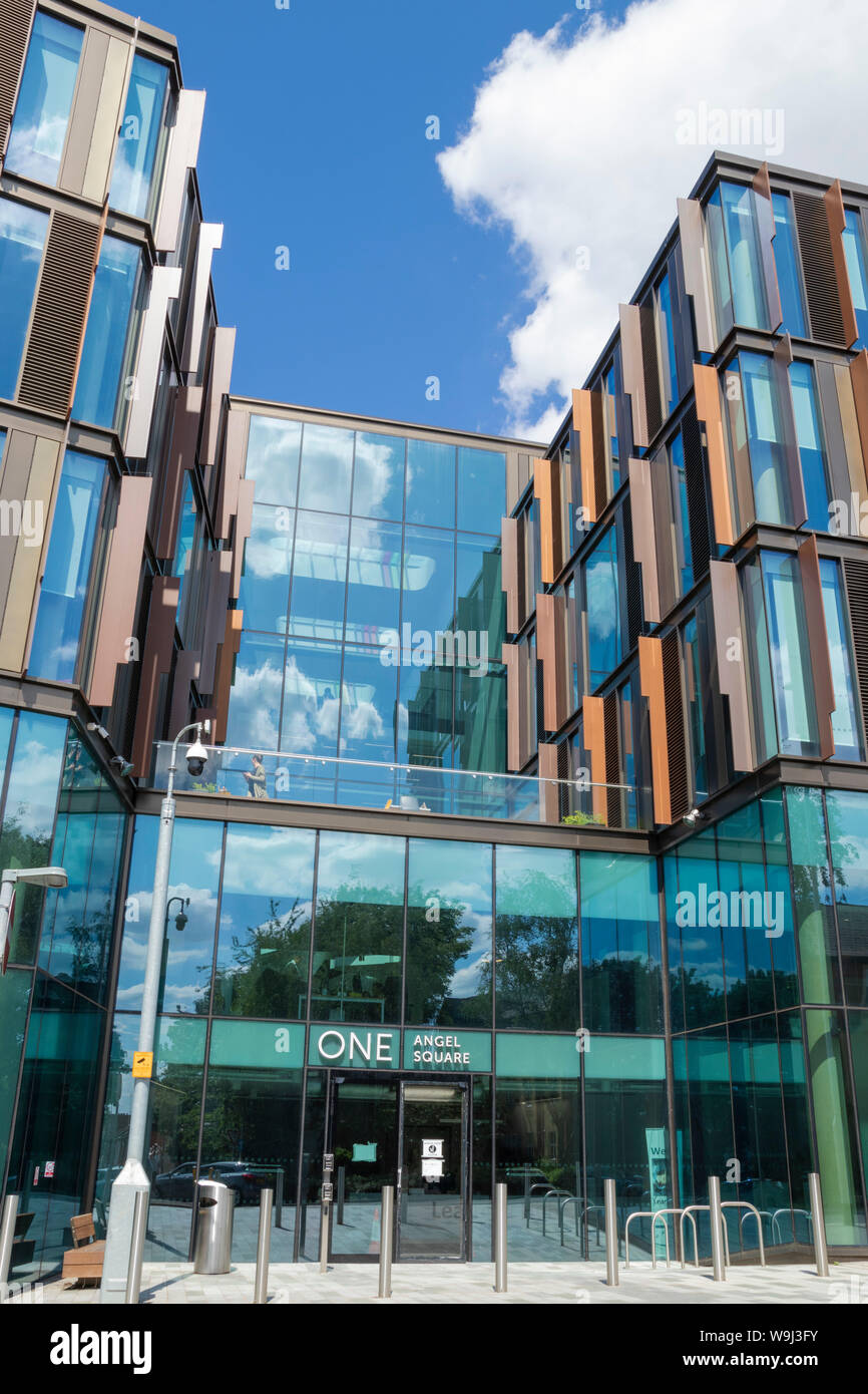 One angel square hi-res stock photography and images - Alamy