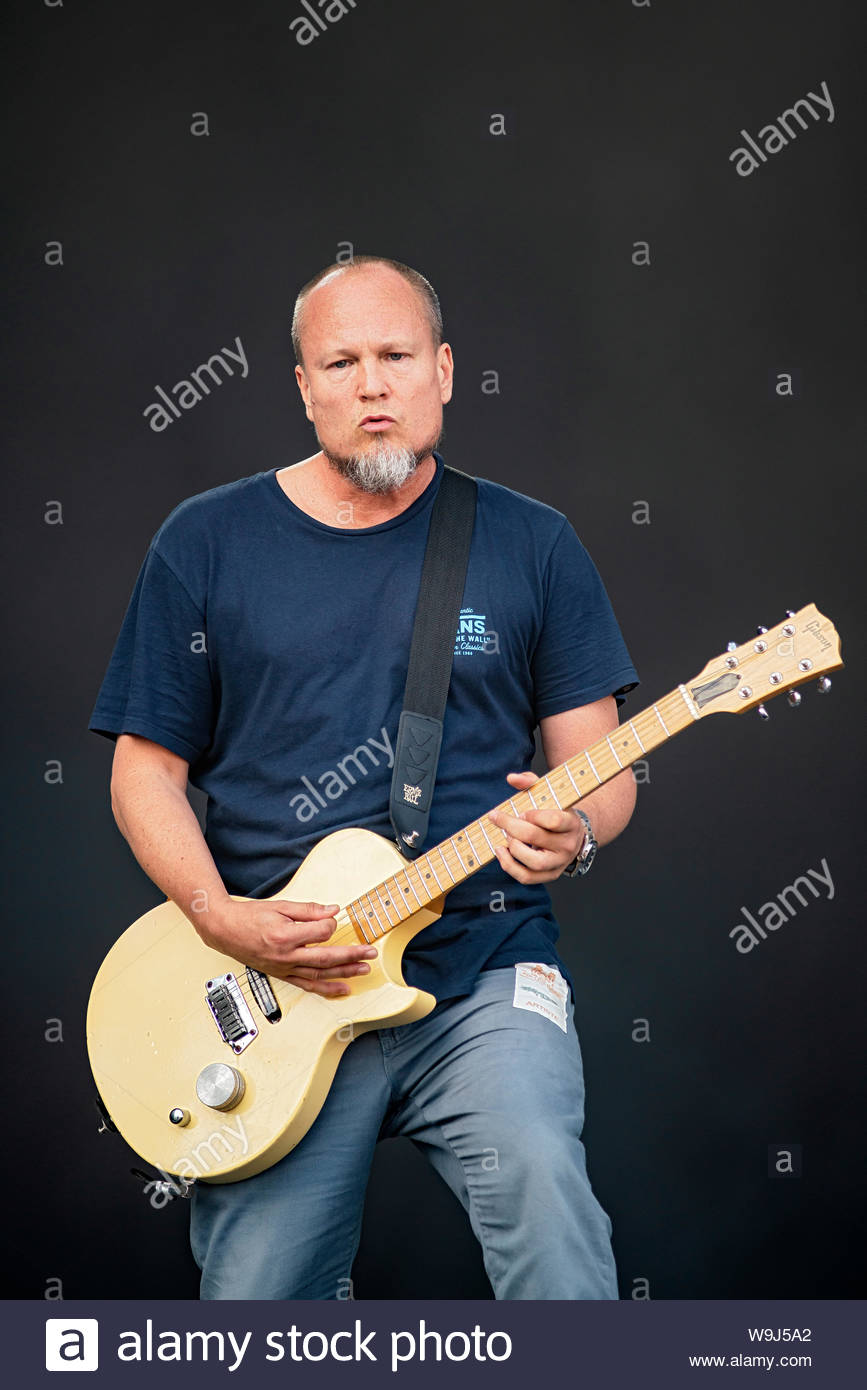 Ugly Kid Joe Stock Photos & Ugly Kid Joe Stock Images - Alamy