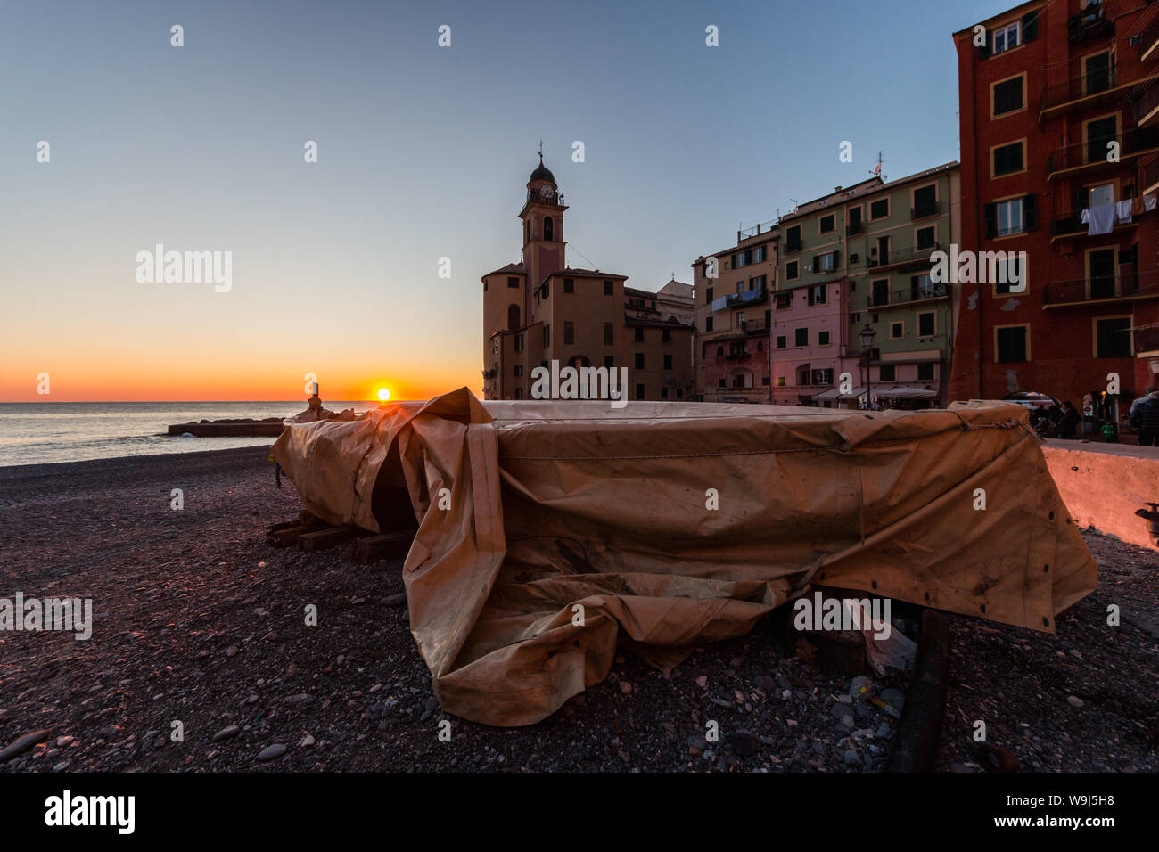 Camogli beach at sunset light hi-res stock photography and images - Alamy