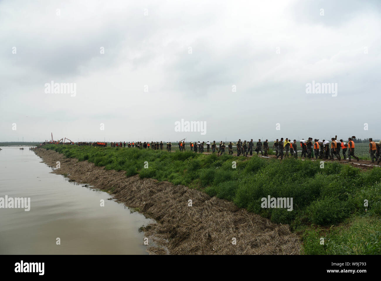 Dike repair hi-res stock photography and images - Alamy