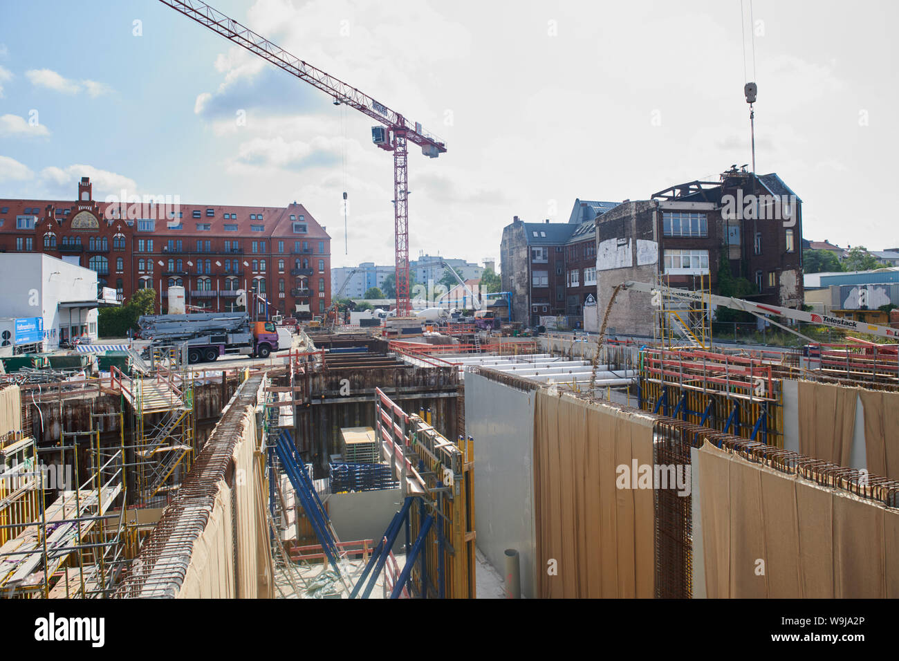 Berlin, Germany. 14th Aug, 2019. An excavation pit of the sewage ...