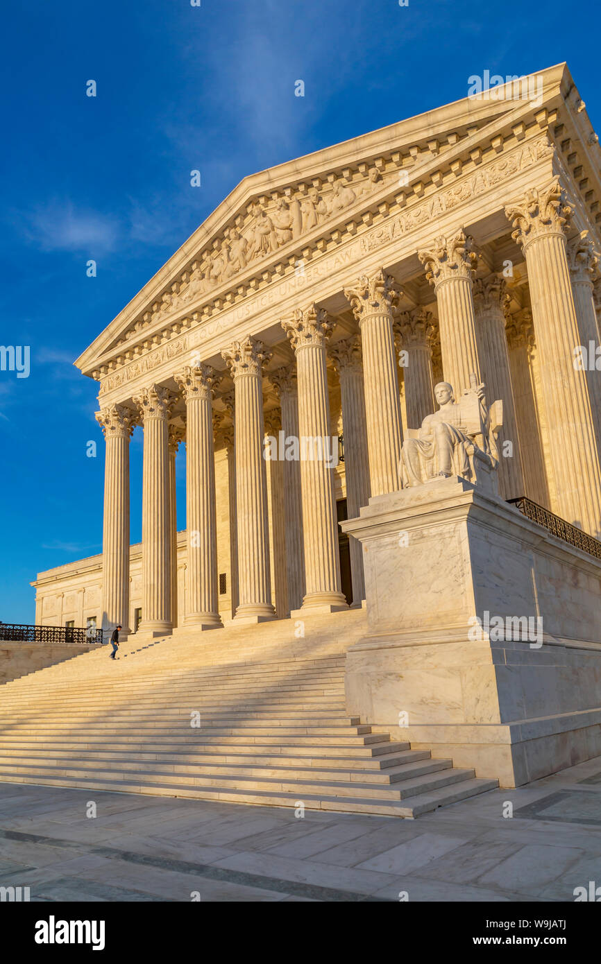 Us capitol pillars hi-res stock photography and images - Alamy