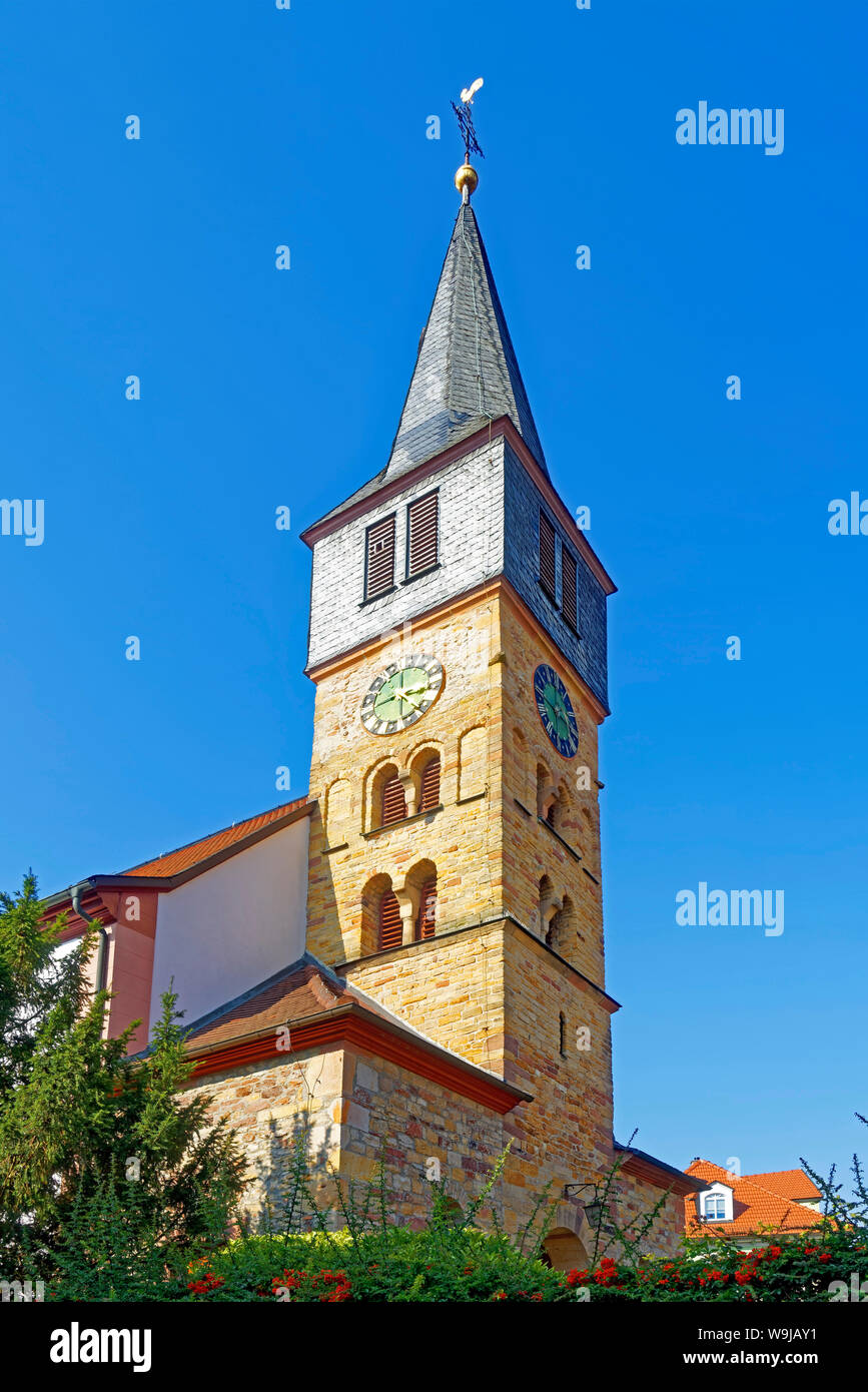 Protestantische kirche hi-res stock photography and images - Alamy