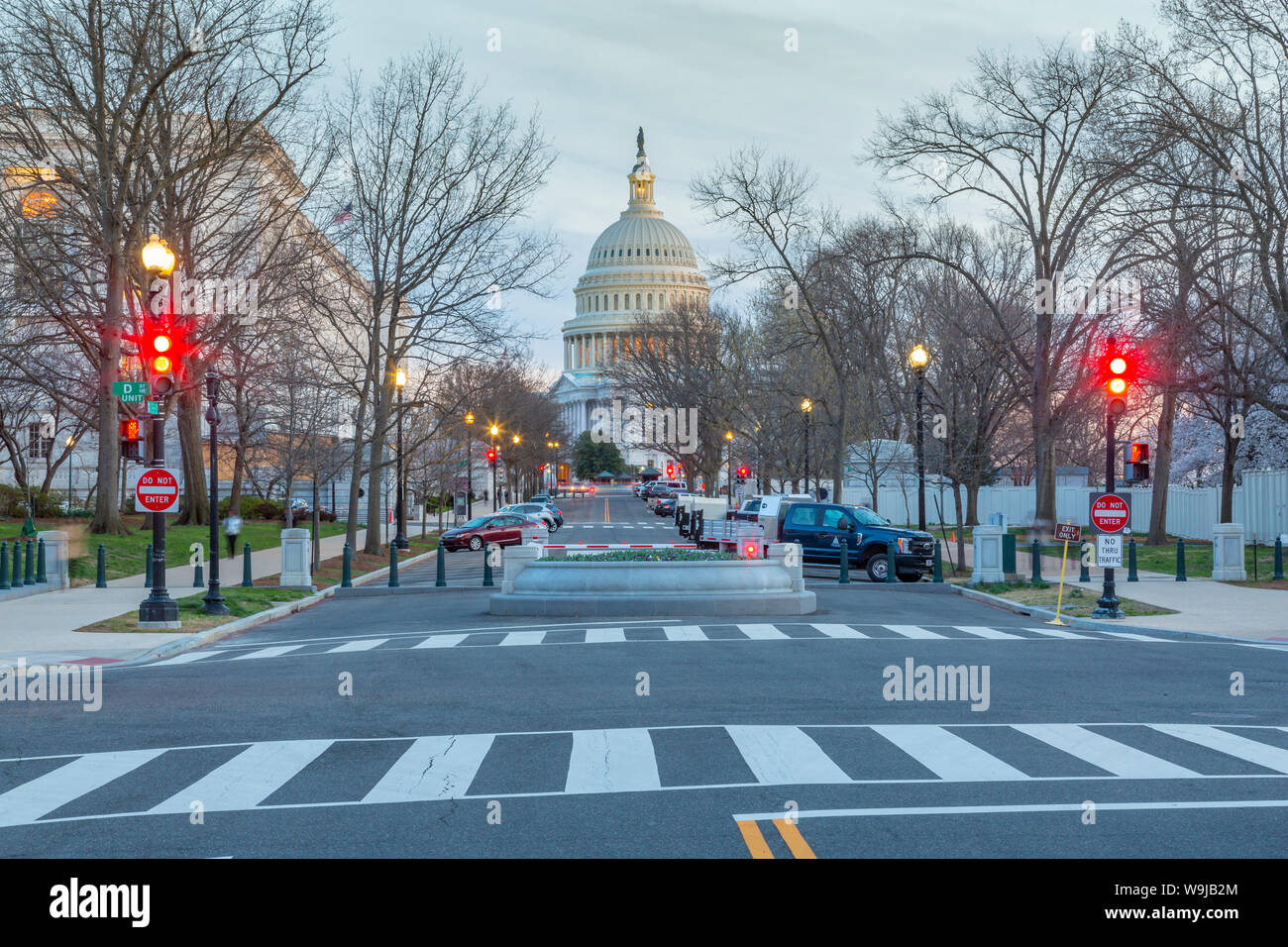View of the United States Capitol Building at dusk, Washington D.C ...