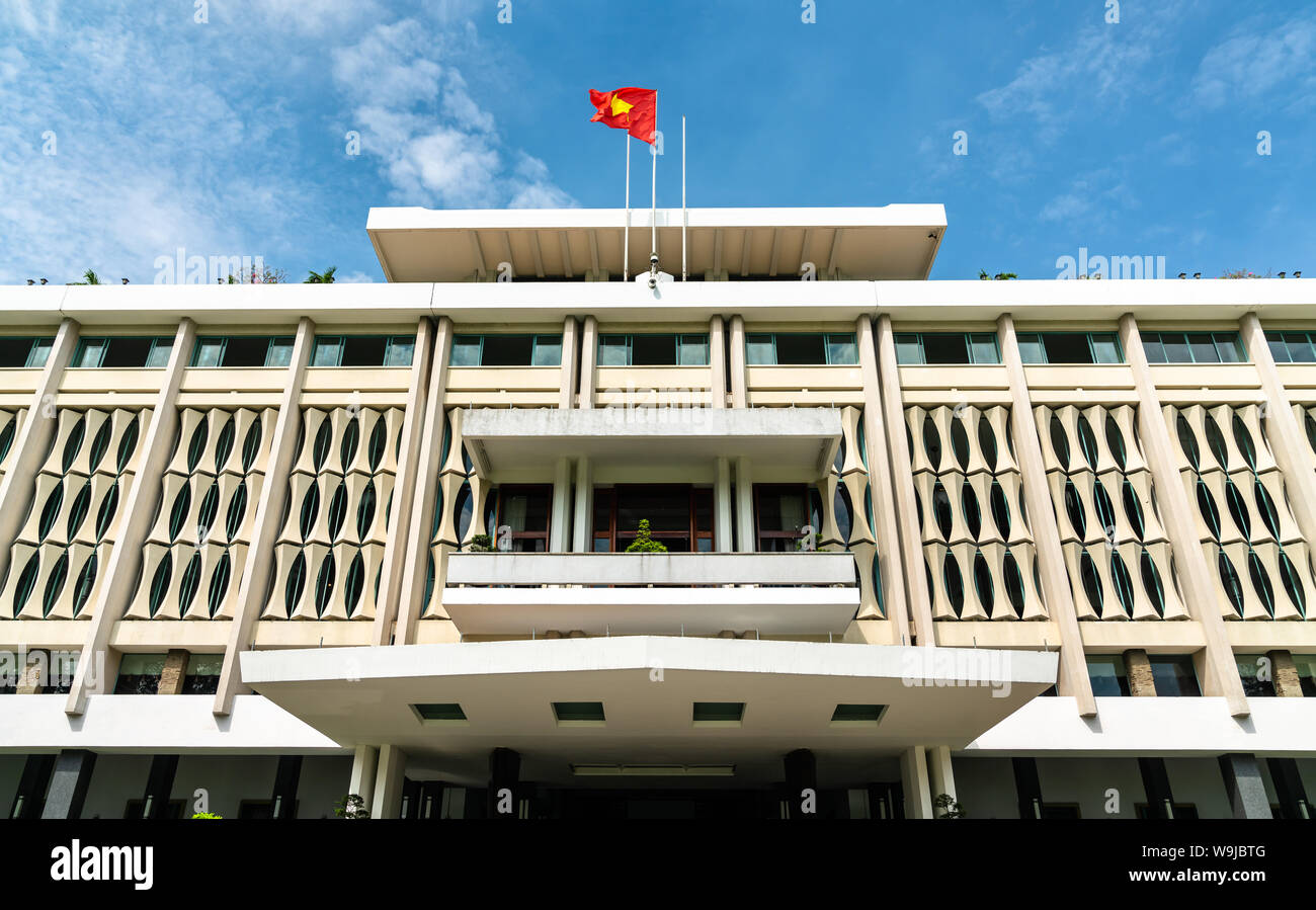 Saigon presidential palace hi-res stock photography and images - Alamy