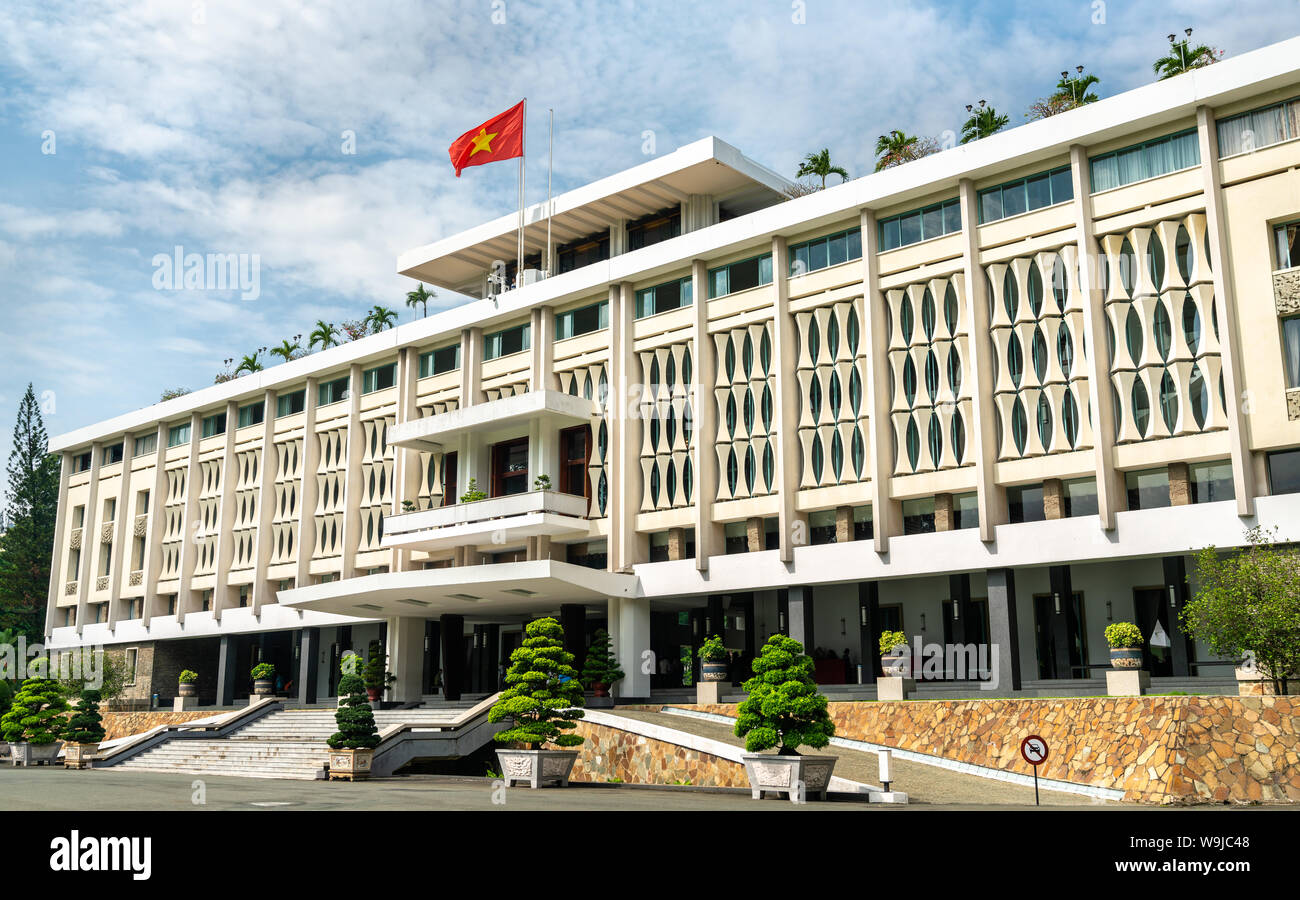 Vietnam independence palace hi-res stock photography and images - Alamy
