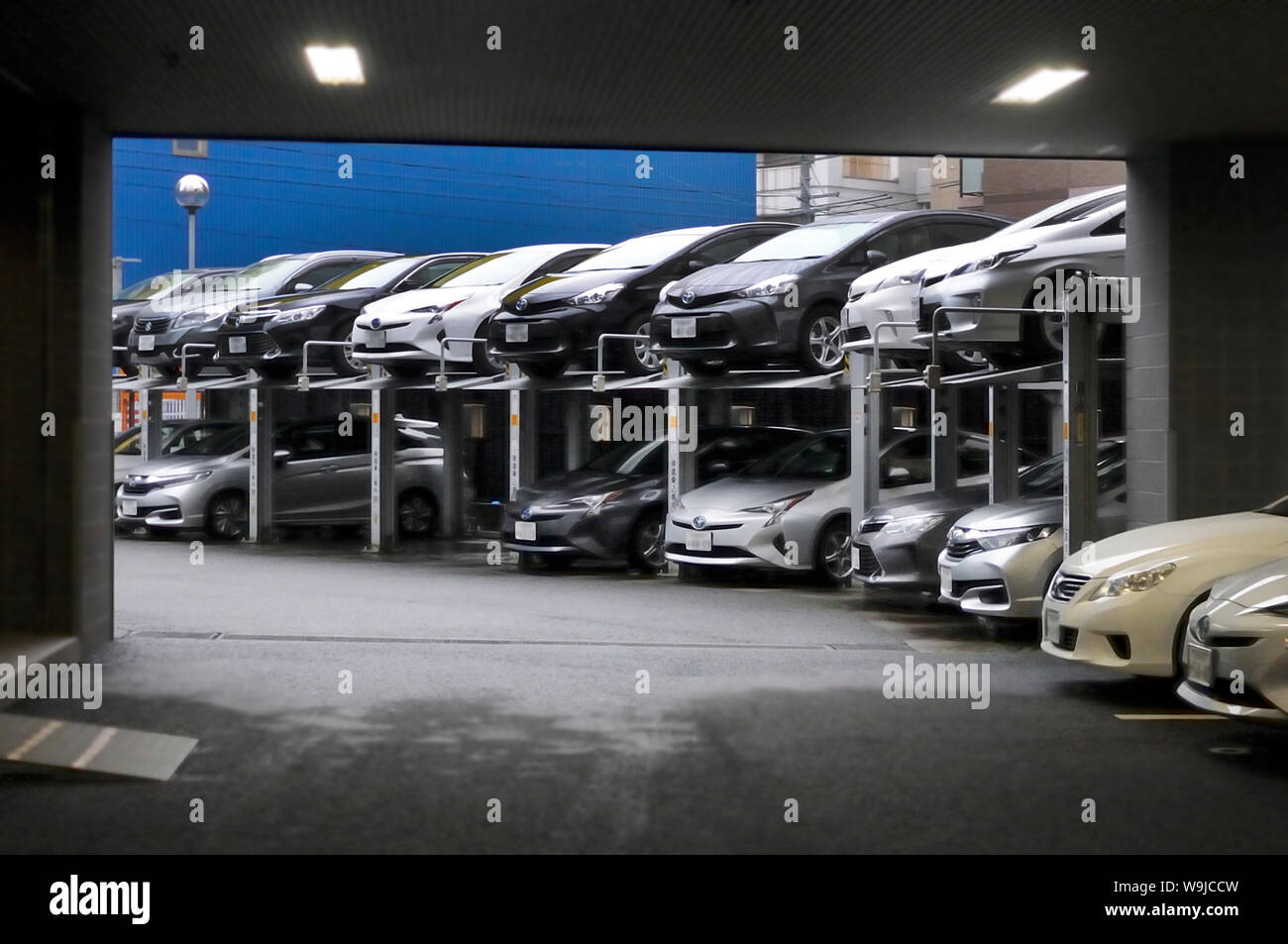 Parking solutions hi-res stock photography and images - Alamy