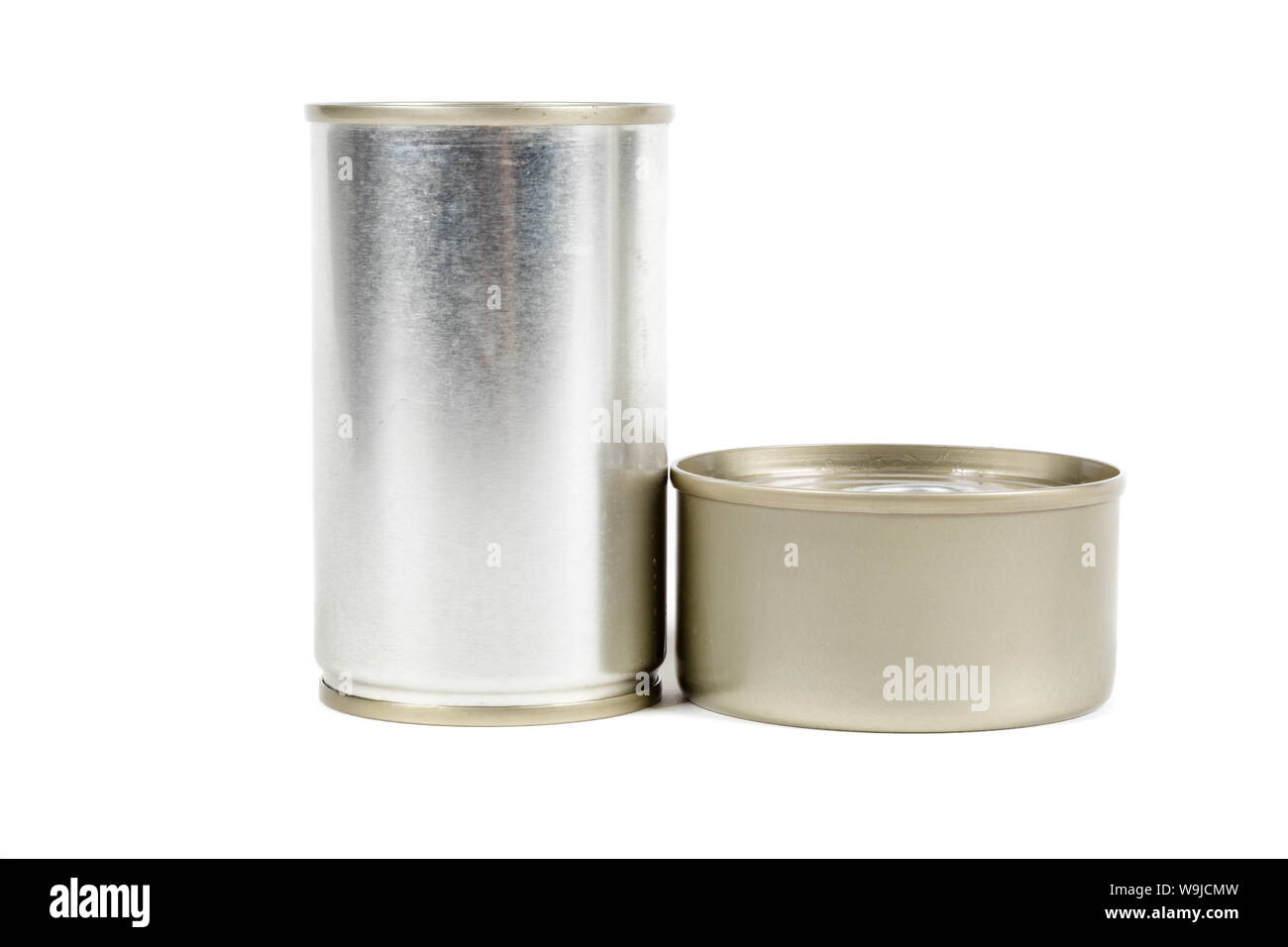 Kitchen metal tins hi-res stock photography and images - Alamy