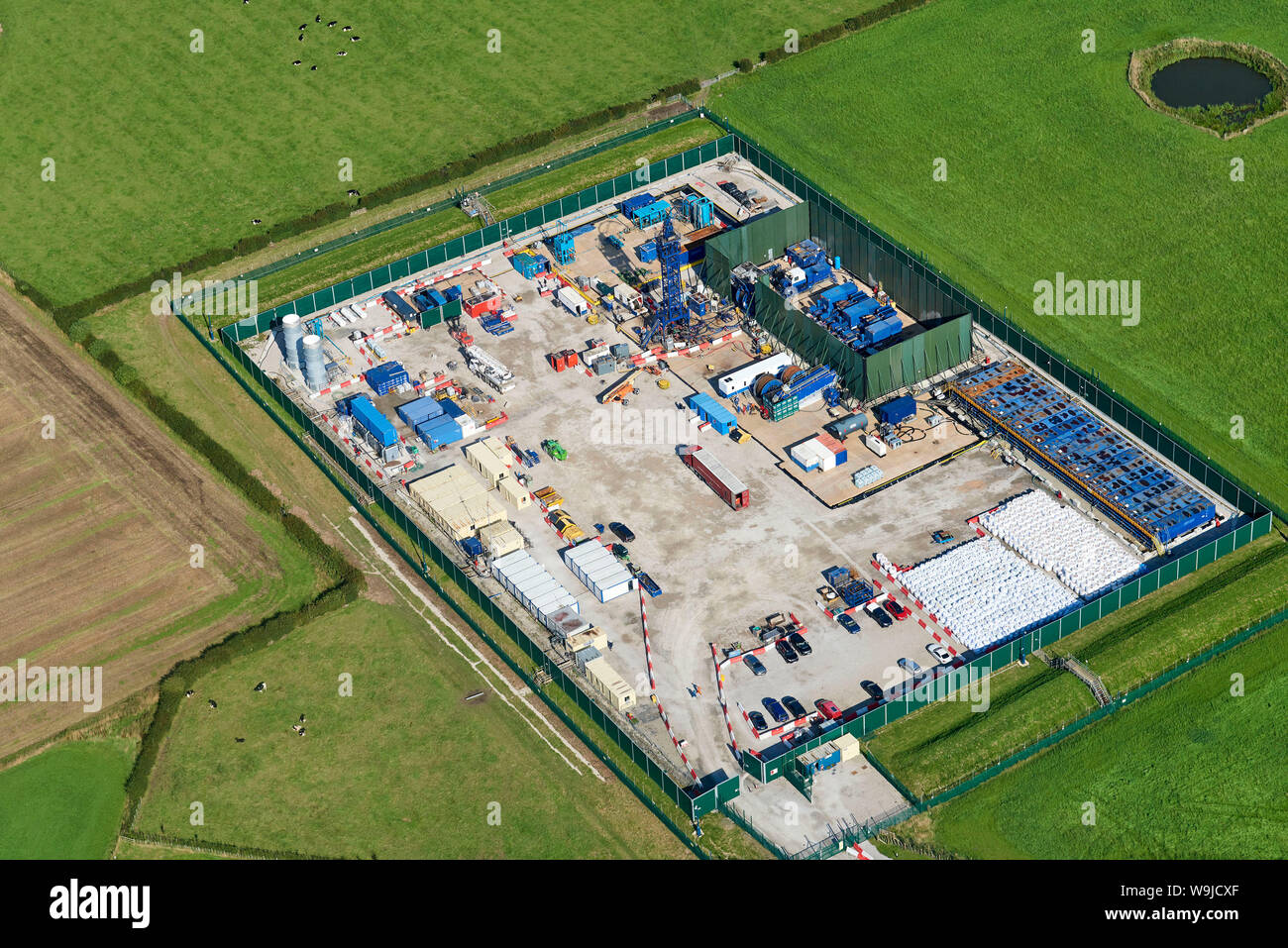 Fracking site aerial hi-res stock photography and images - Alamy