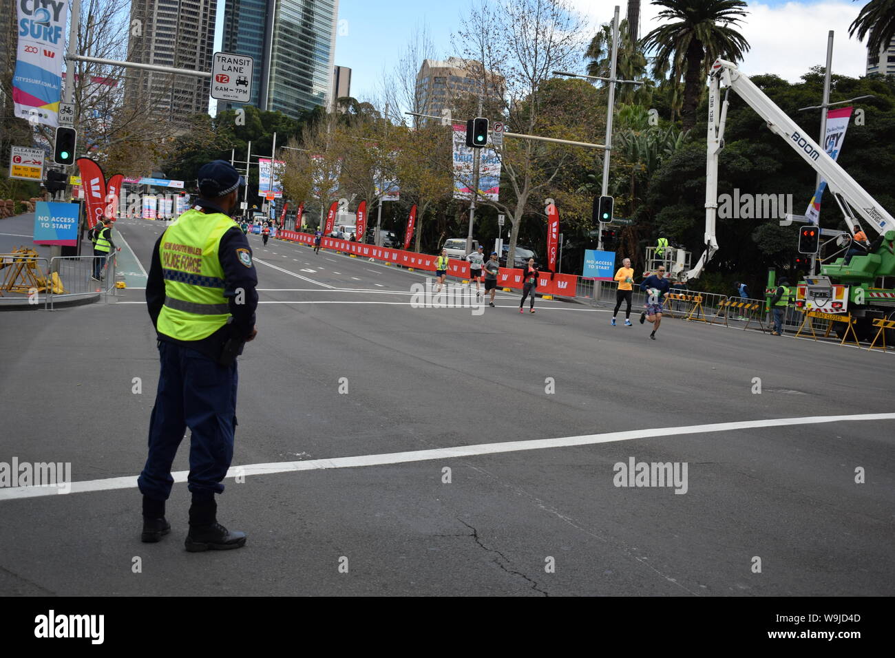 City to surf run sydney start hi-res stock photography and images - Alamy