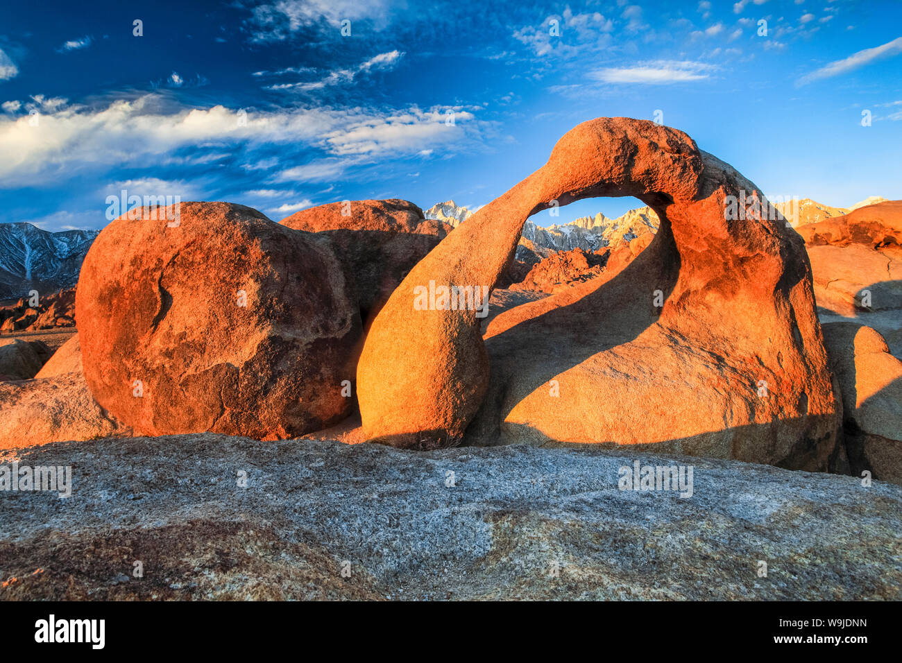 Mobius Arch, Alabama Hills, Kalifornien, USA Stock Photo - Alamy
