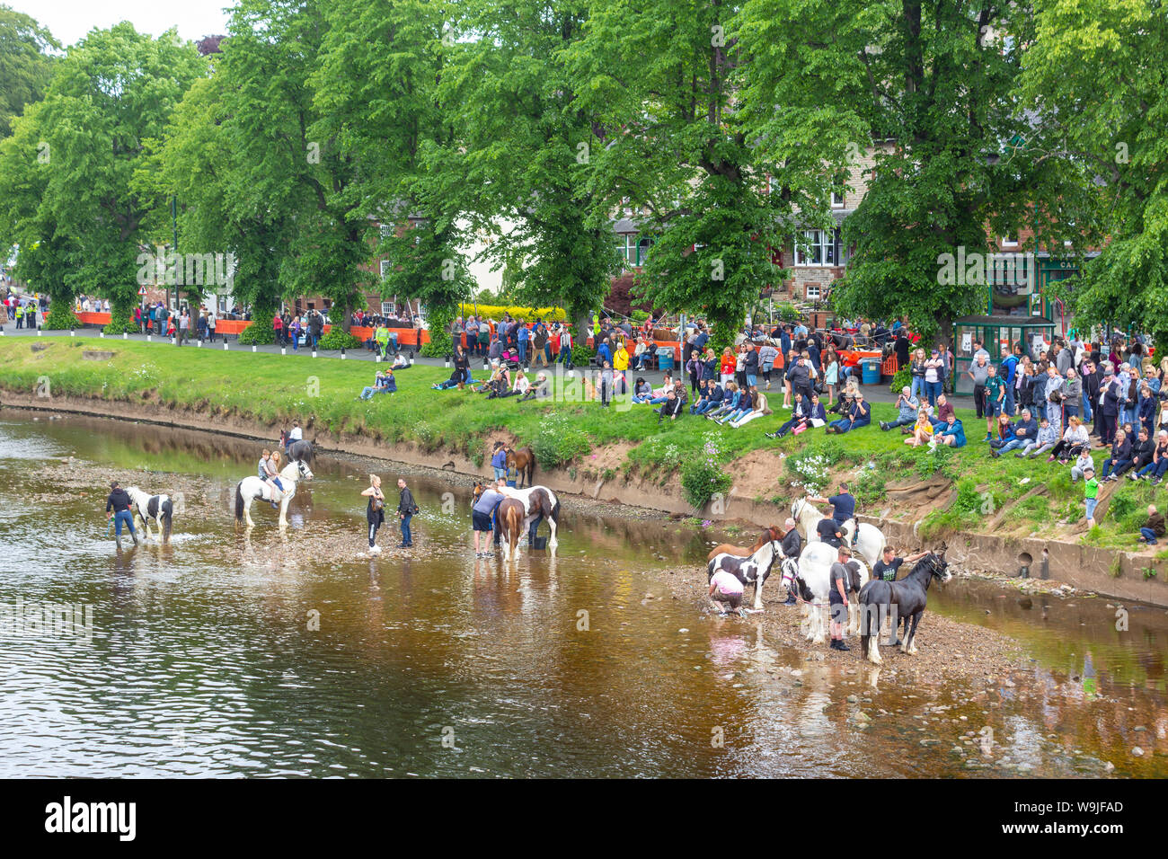 Gypsies hi-res stock photography and images - Alamy