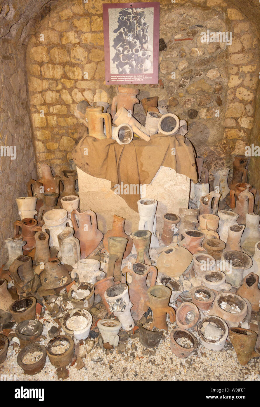 Grain warehouse hi-res stock photography and images - Alamy