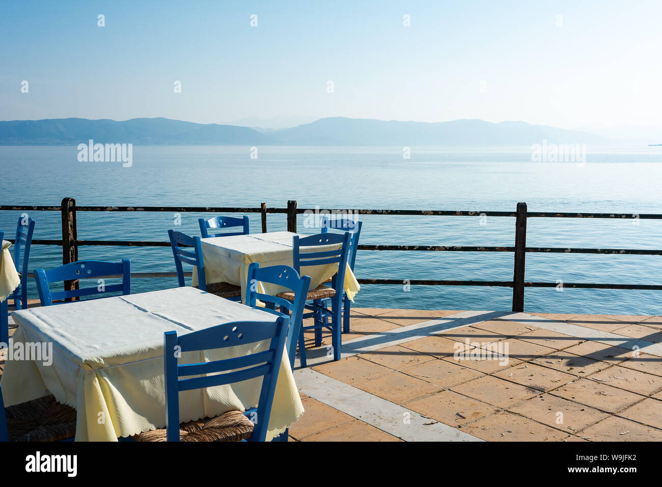 Empty tables restaurant in hi-res stock photography and images - Alamy