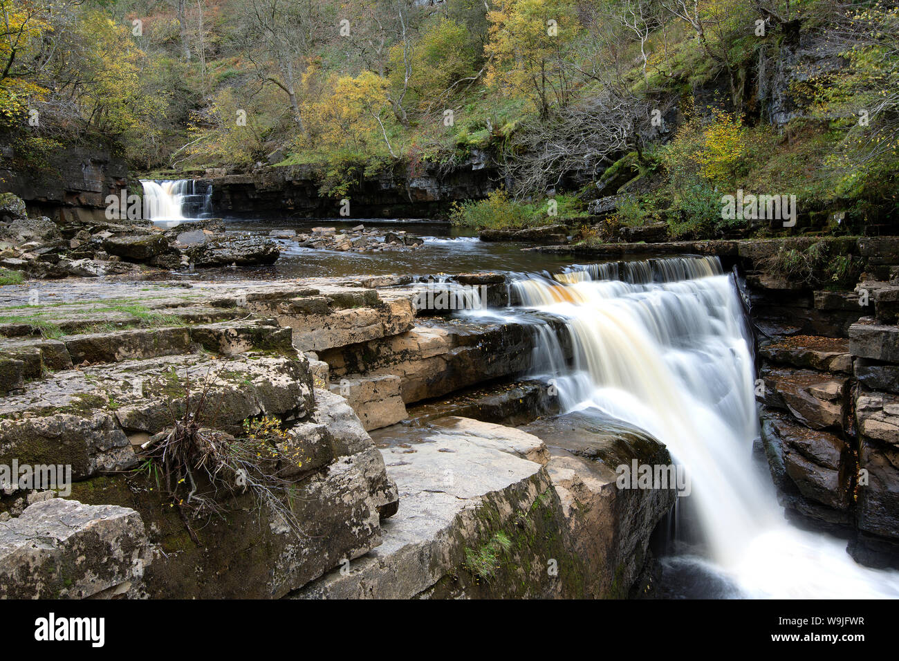 Kisdon force waterfall hi-res stock photography and images - Alamy
