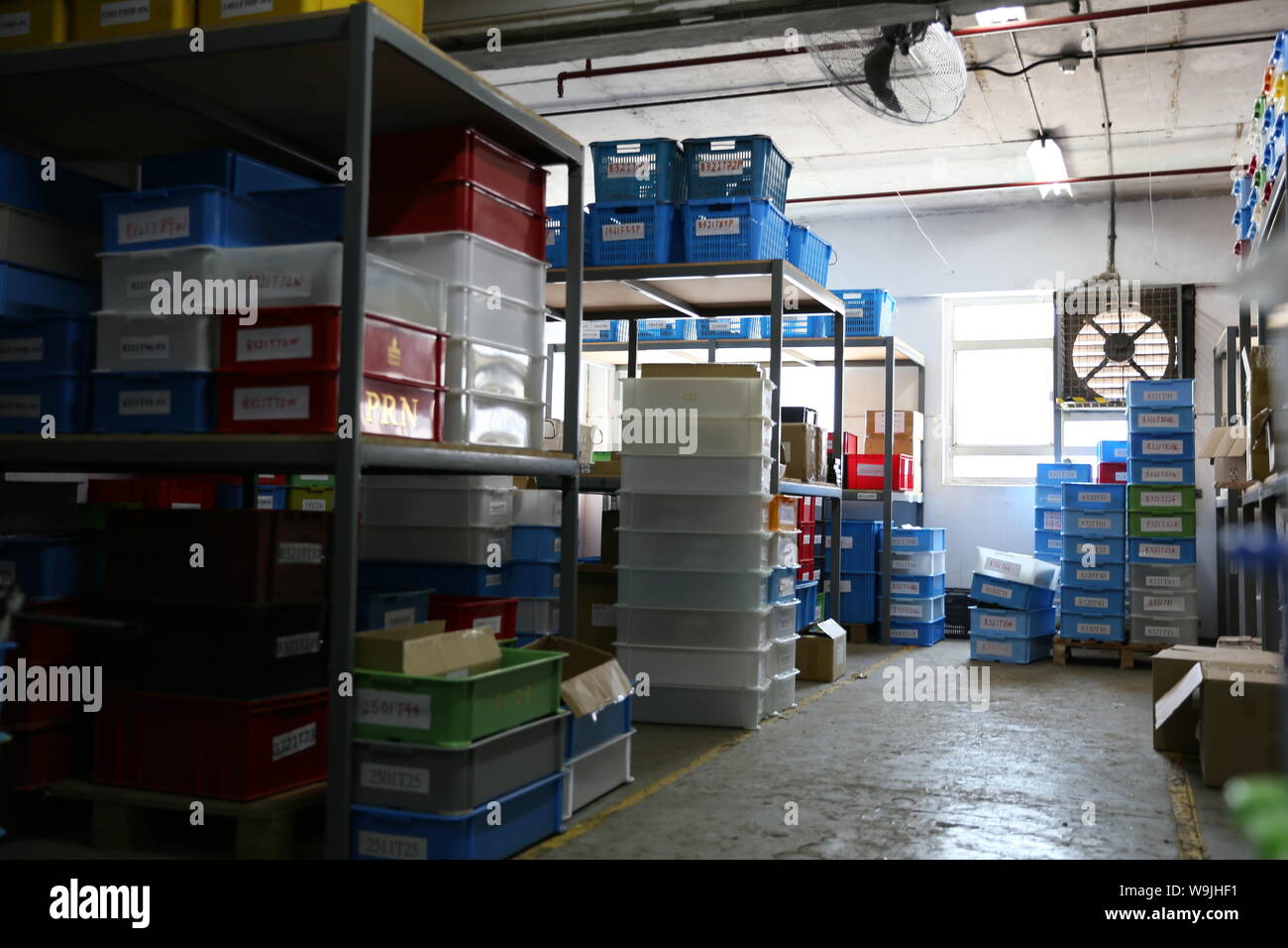 Old Industrial Factory Interior, Hong Kong Stock Photo - Alamy
