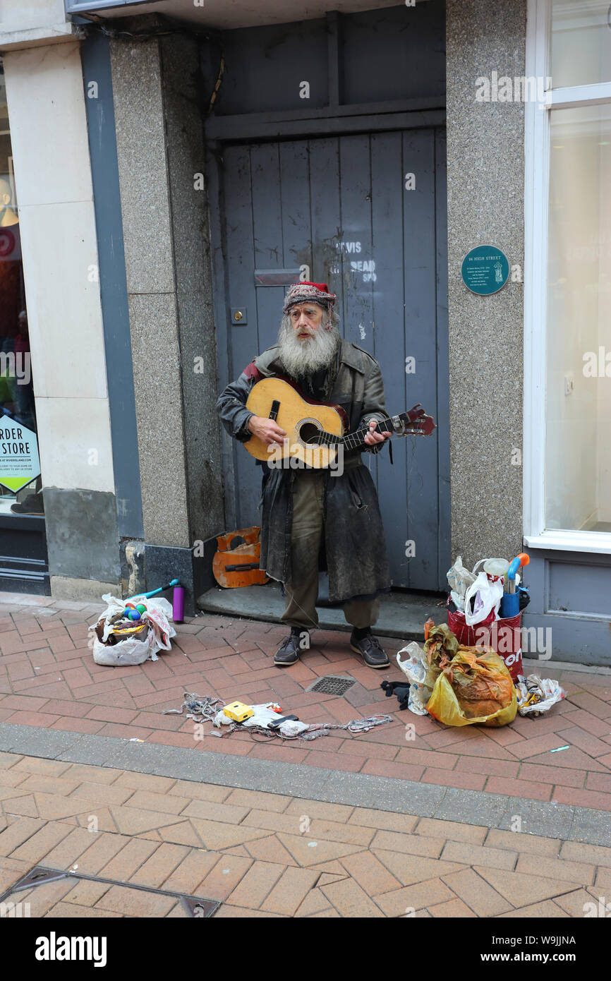 Juggling Jim of Kings Lynn Stock Photo - Alamy