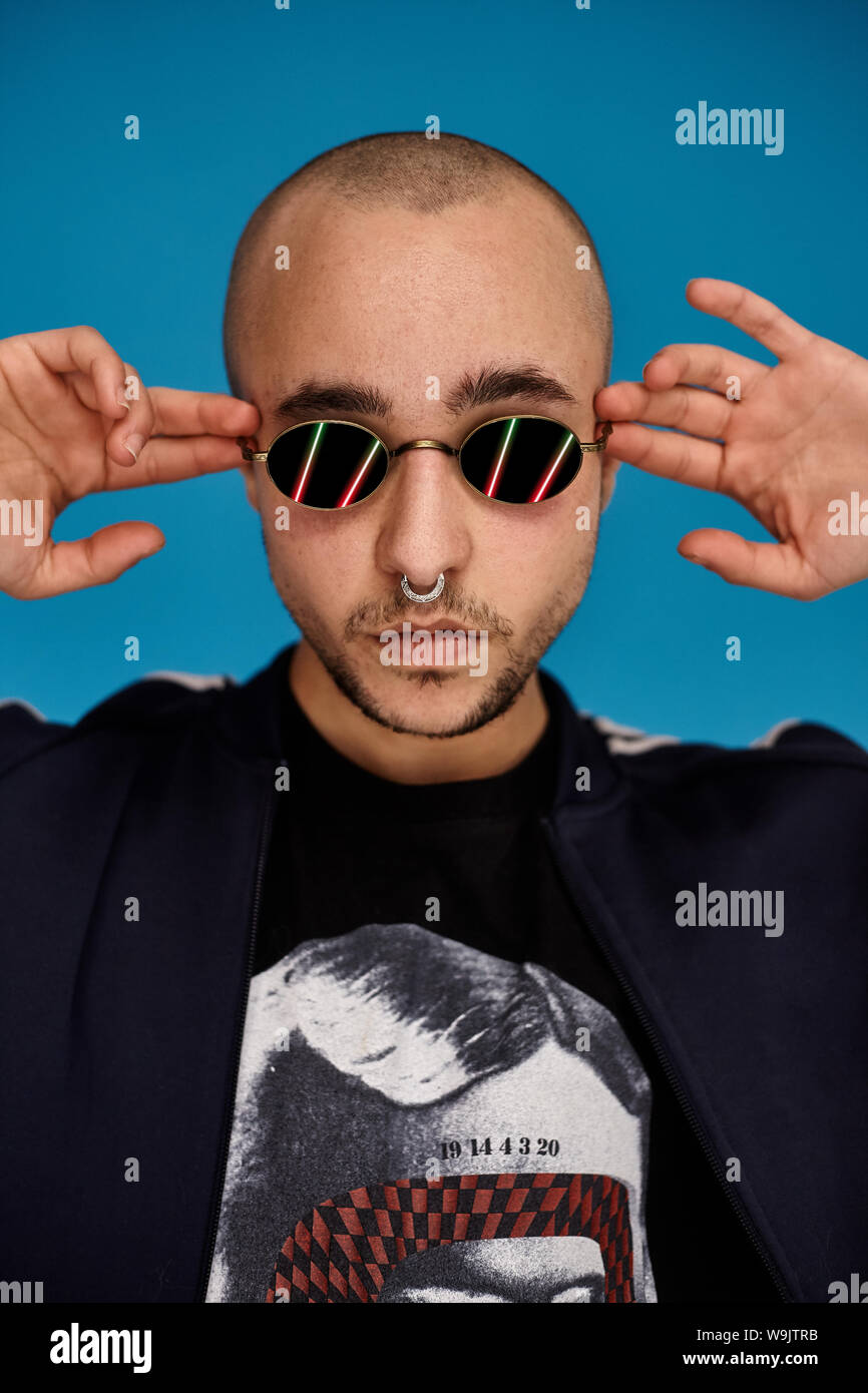 90s male model hi-res stock photography and images - Alamy