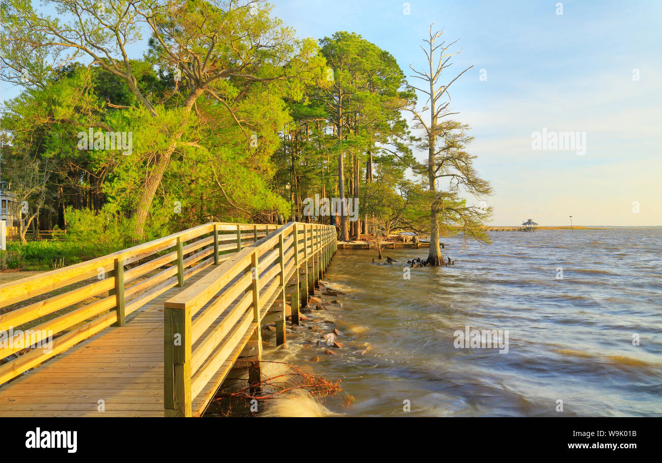 Outer banks north carolina bridge hi-res stock photography and images ...