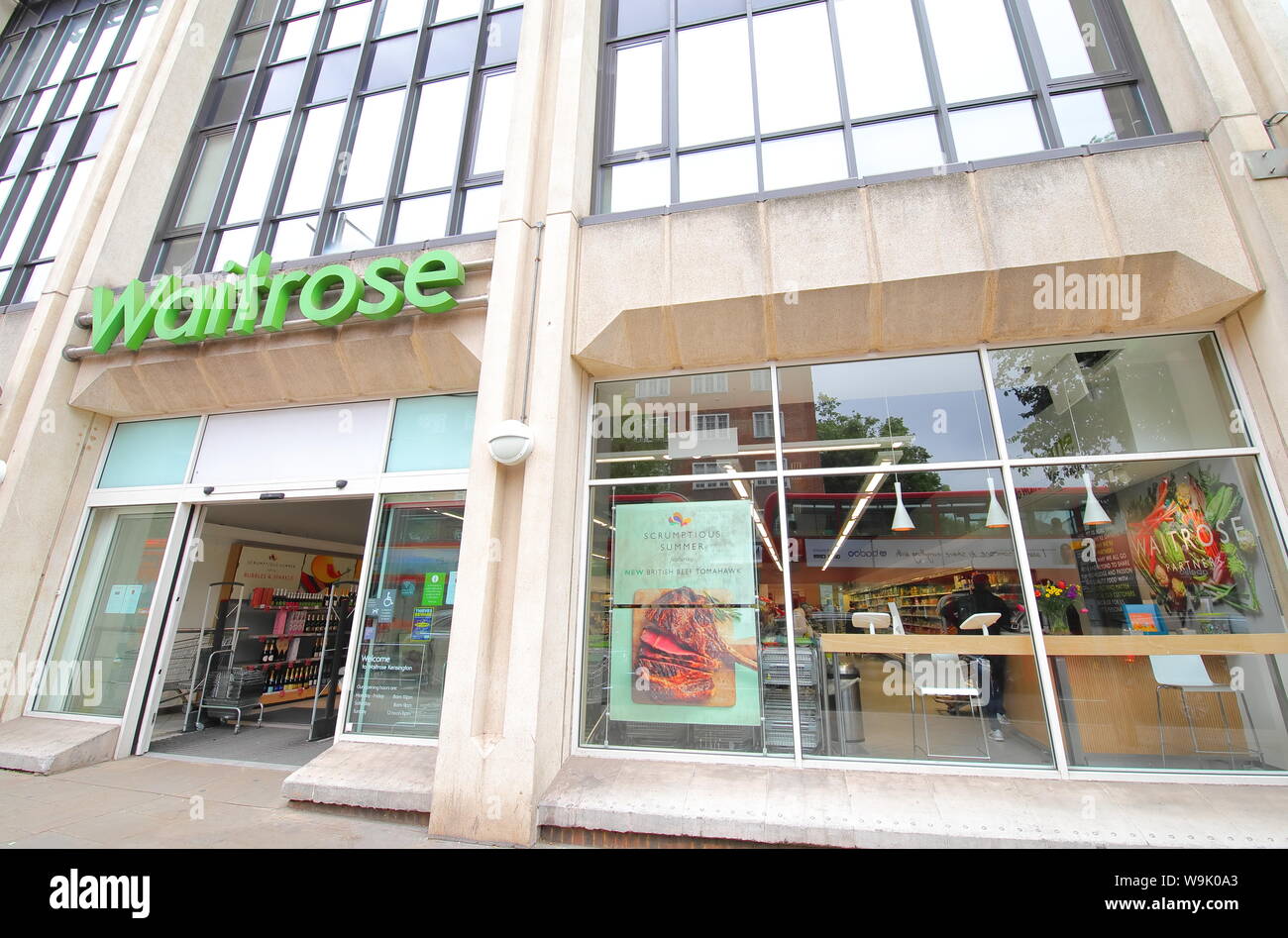 Grocery london hi-res stock photography and images - Alamy