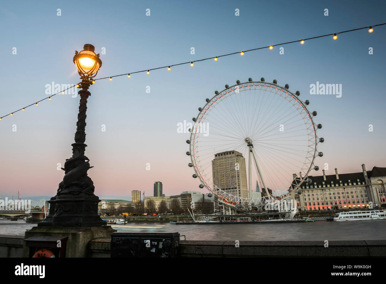 The London Eye Ferris Wheel (Millennium Wheel) seen from Westminster ...
