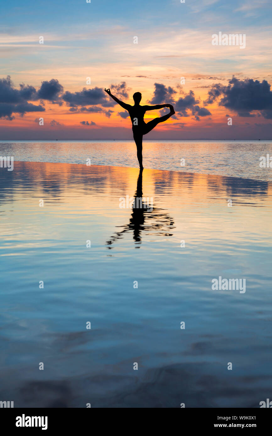 Ko rung hi-res stock photography and images - Alamy