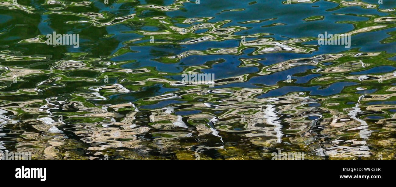 Water making patterns hi-res stock photography and images - Alamy