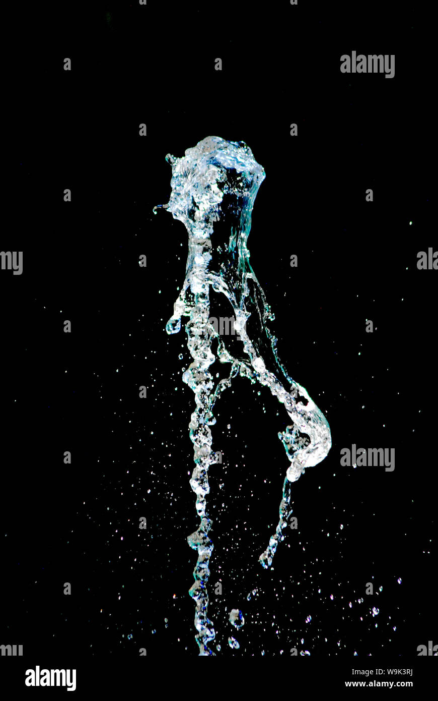 Random water fountain hi-res stock photography and images - Alamy