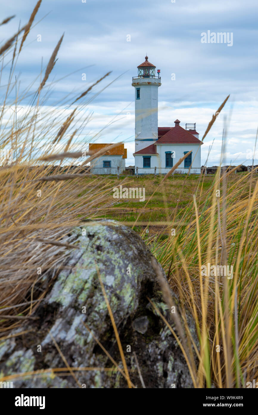Point Wilson Lighthouse in Fort Worden State Park, Port Townsend ...