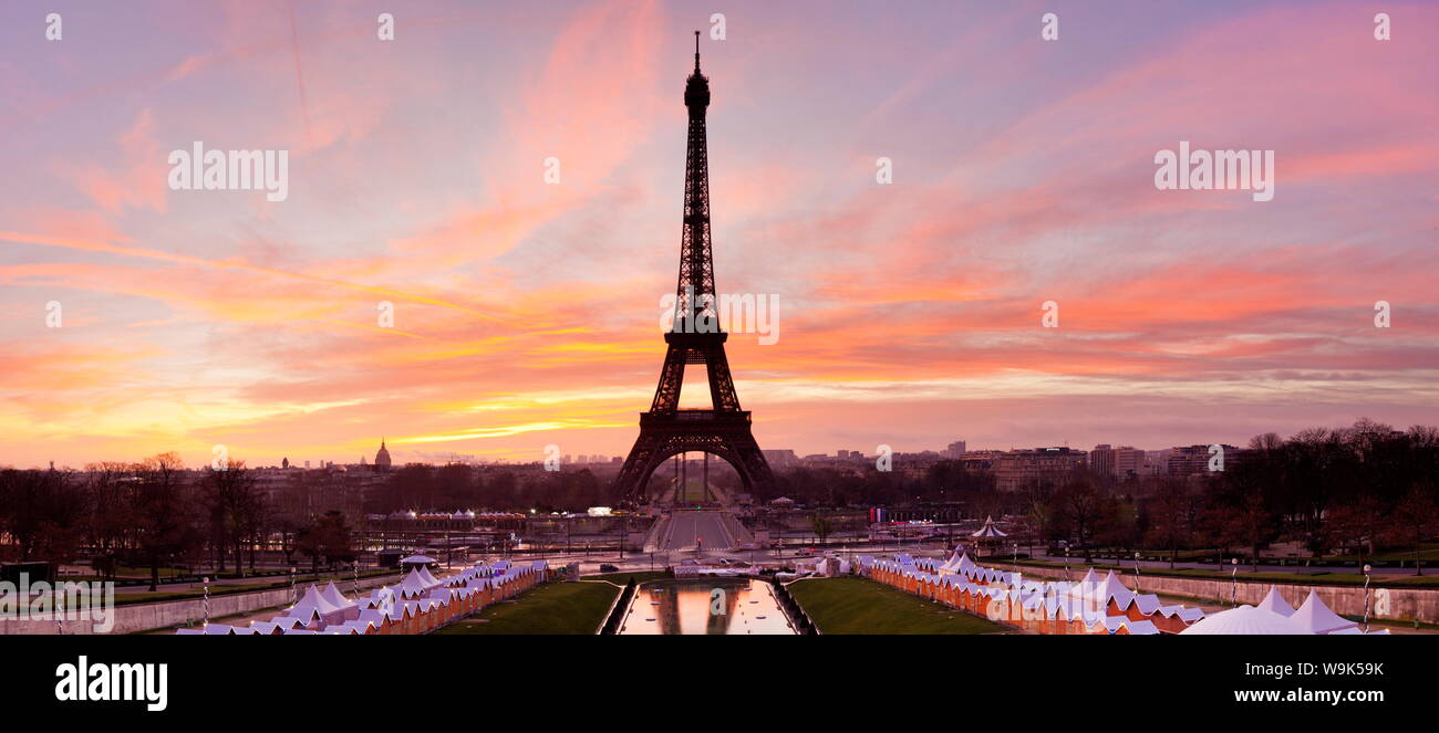 Eiffel Tower Cover Photo For Facebook