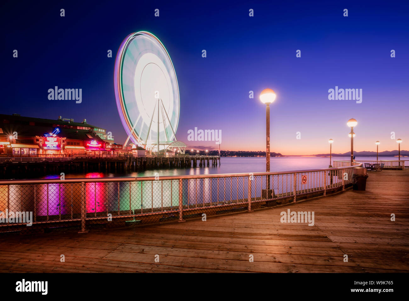 Coastal color wheel hi-res stock photography and images - Alamy
