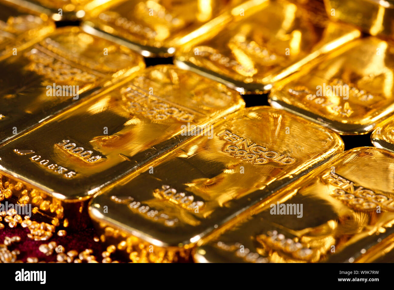 Ingots hi-res stock photography and images - Alamy