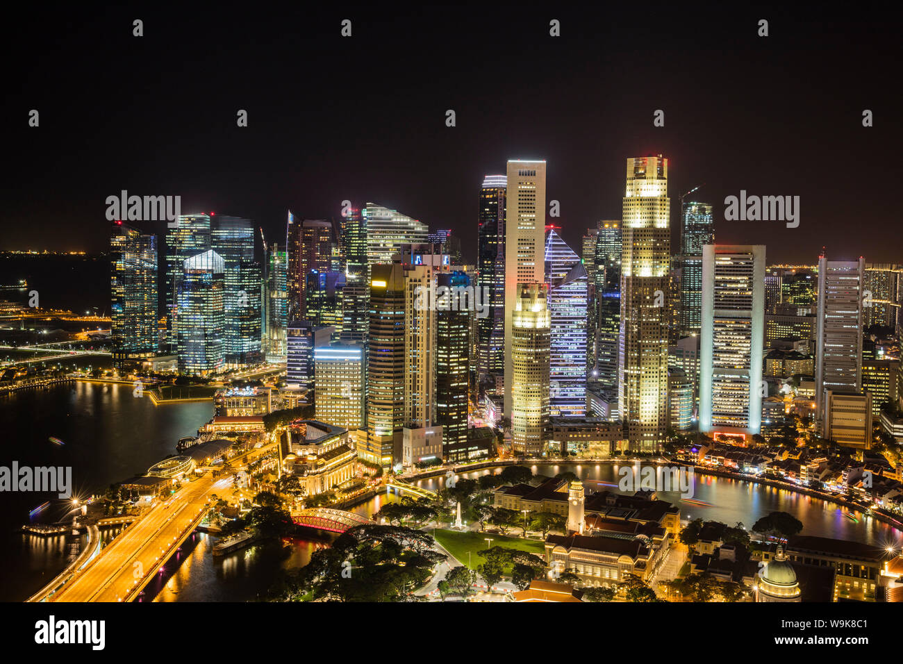 Night time cityscape of singapore hi-res stock photography and images - Alamy