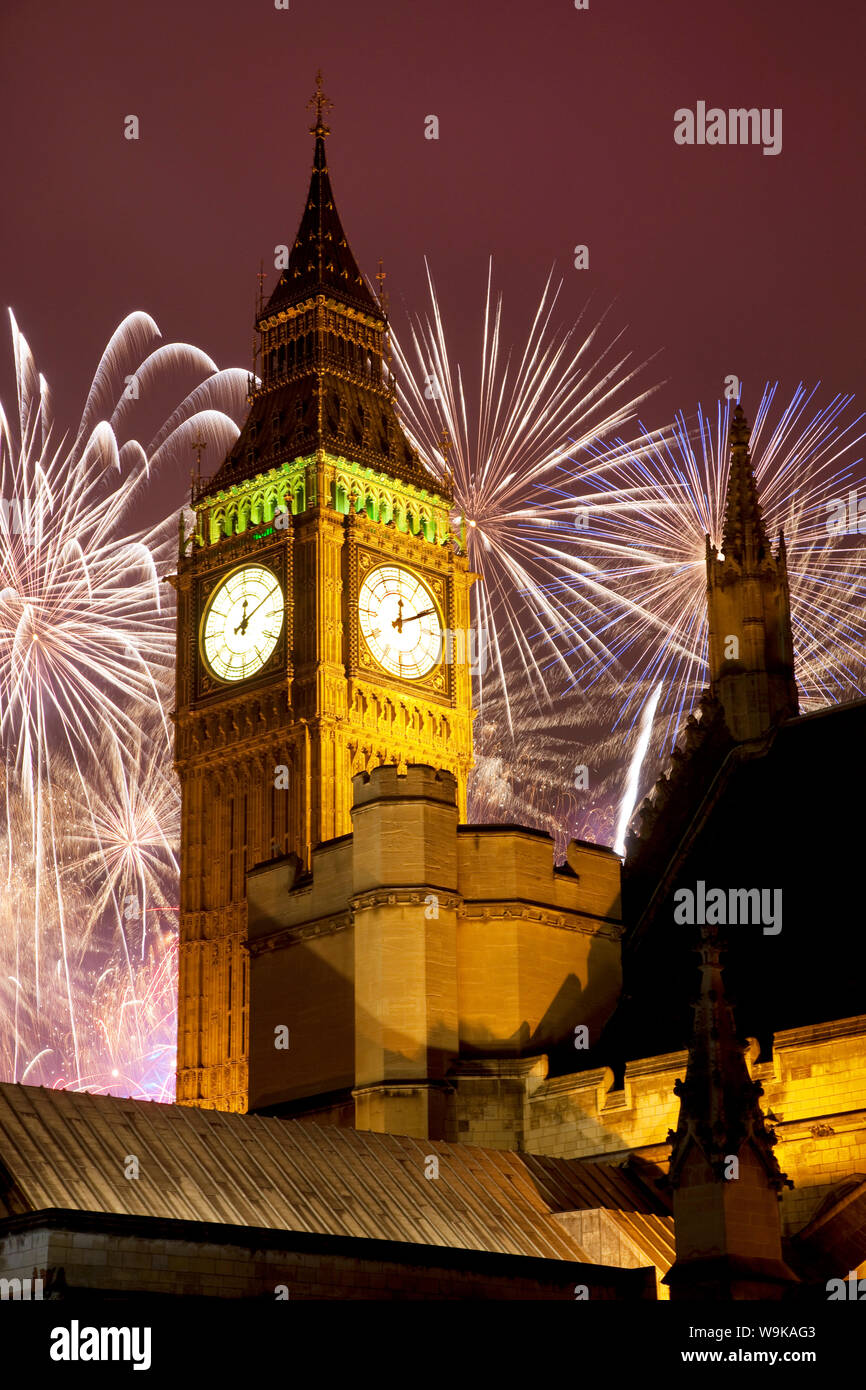 Big ben fireworks hi-res stock photography and images - Alamy