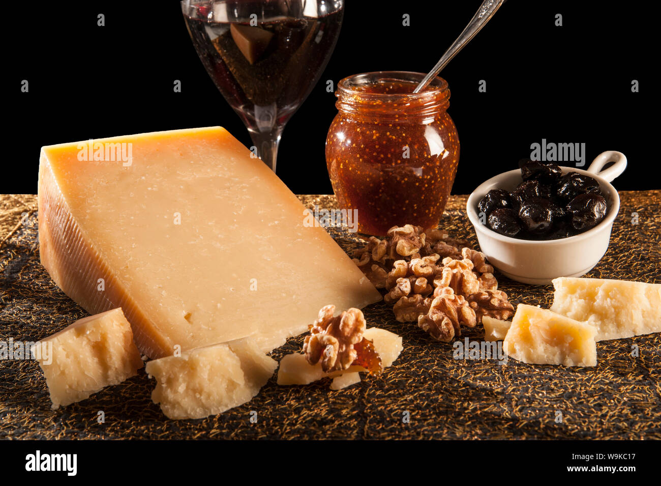 Parmesan cheese italy hi-res stock photography and images - Alamy