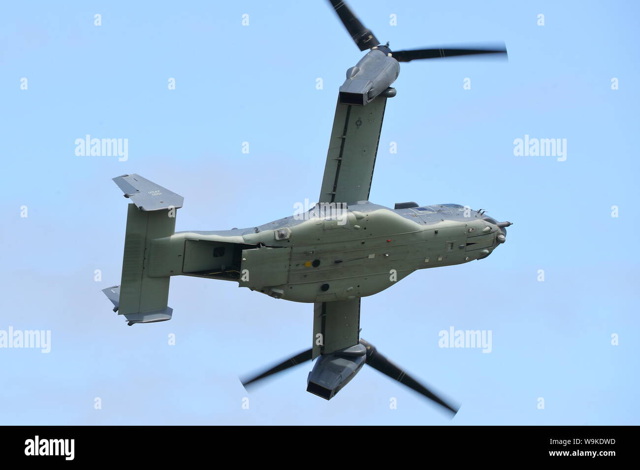 Bell Boeing V-22 Osprey tilt rotor aircraft in horizontal flight at the ...