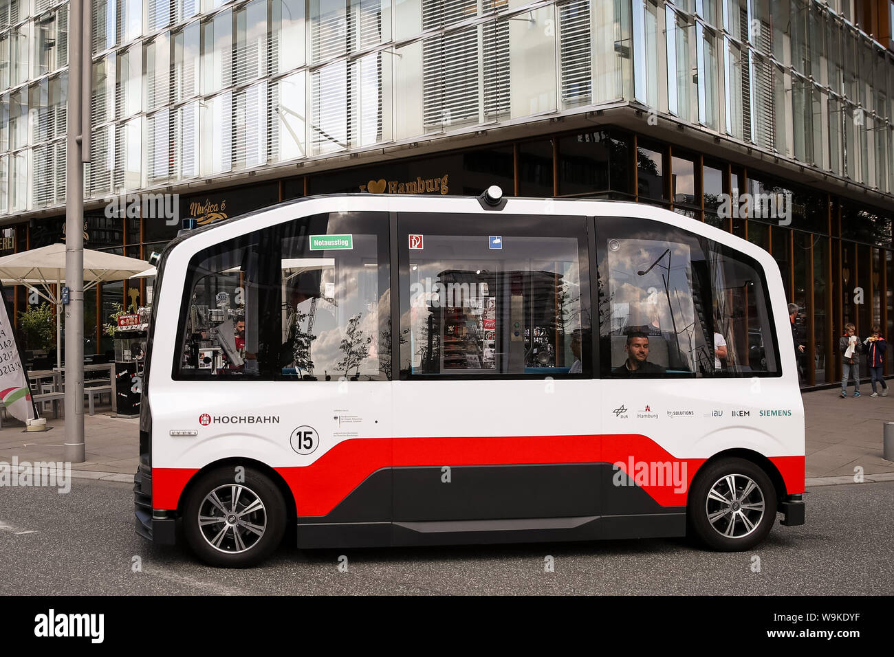 Hamburg, Germany. 14th Aug, 2019. The autonomous minibus HEAT is on its ...