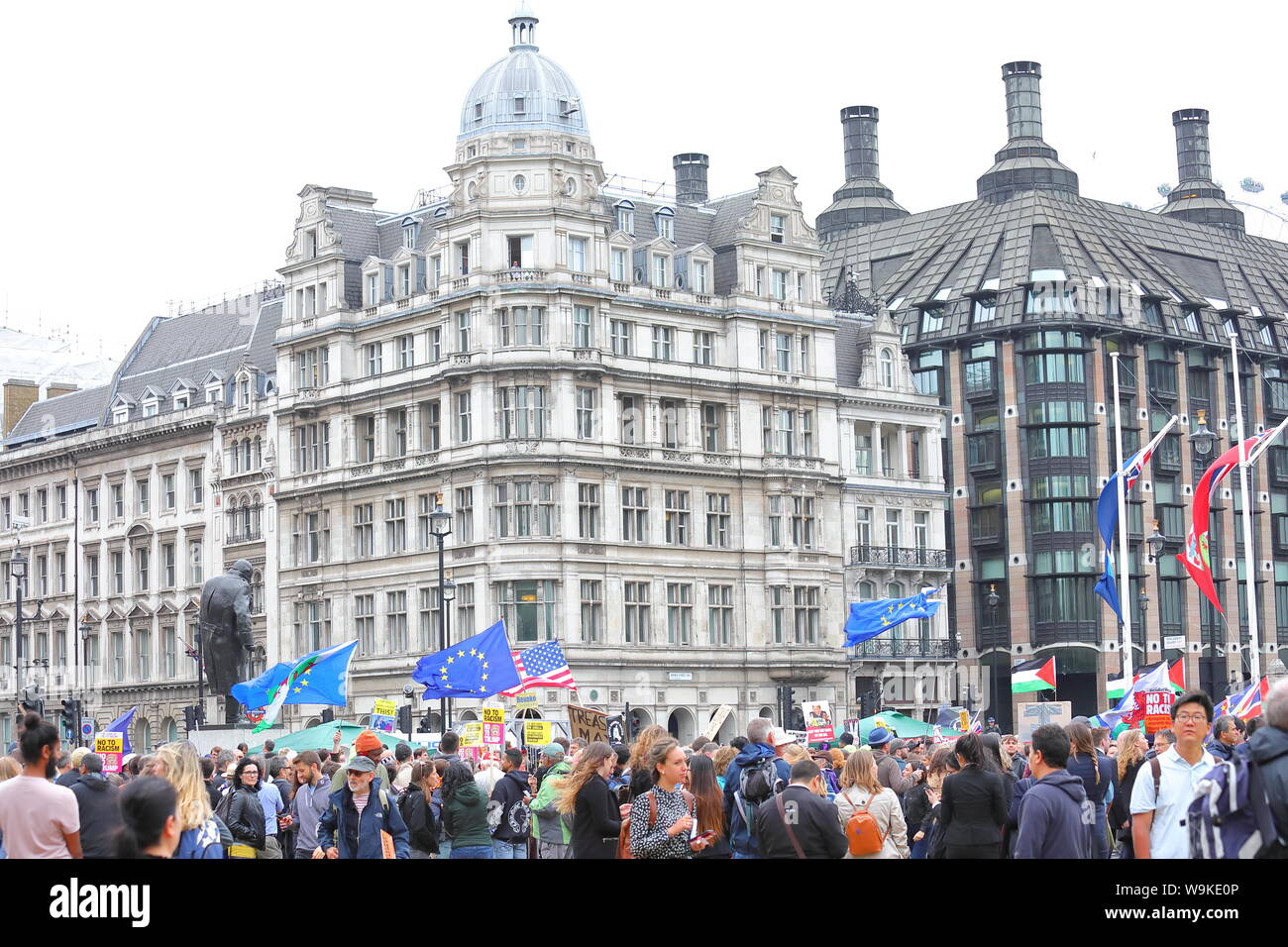 Trump visit to london hi-res stock photography and images - Alamy