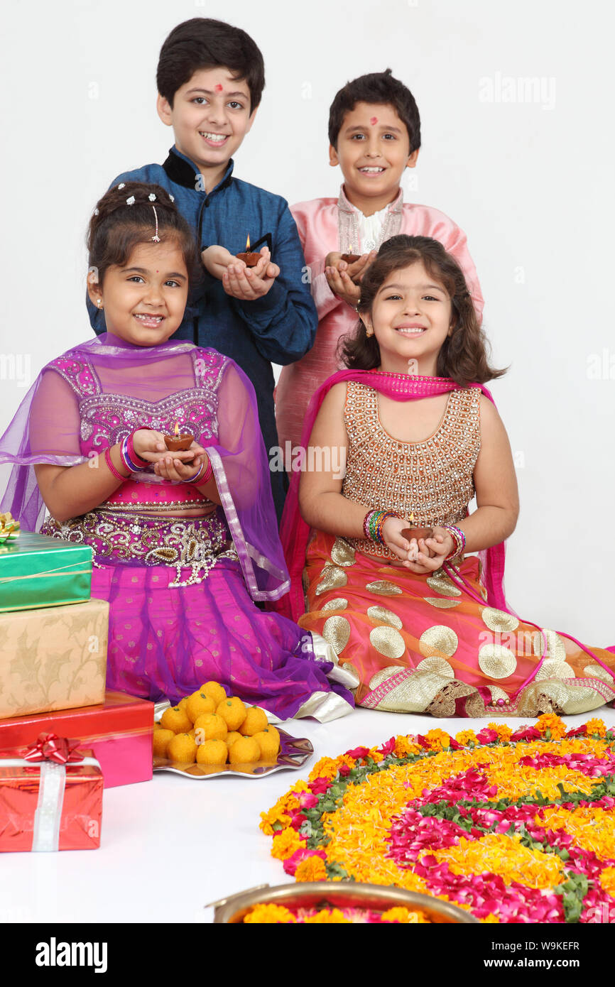 Group of children celebrating Diwali Stock Photo - Alamy