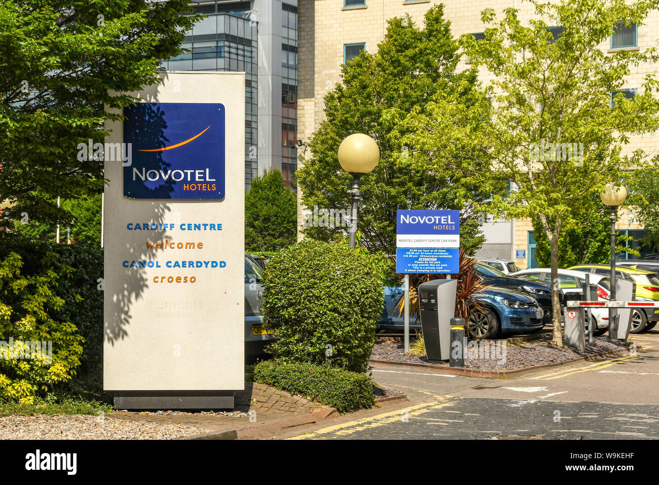 Novotel cardiff centre hi-res stock photography and images - Alamy